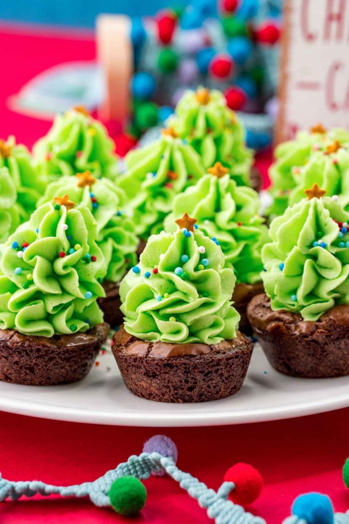 Christmas Brownies (Christmas Tree Brownie Bites) - Fun Cookie Recipes