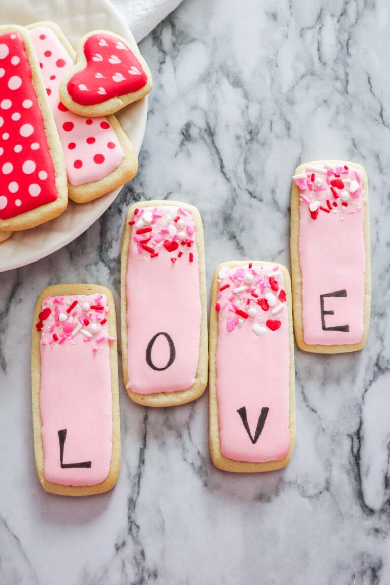 Valentine's Day Cookies Decorated with Royal Icing - Fun Cookie Recipes