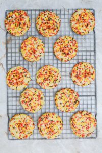 Easy Fall Sprinkle Cookies - Fun Cookie Recipes