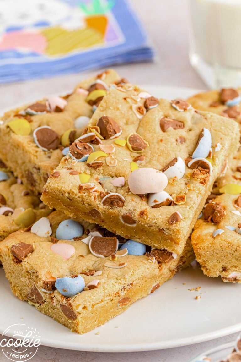 Easter Mini Egg Cookie Bars (Easy Recipe) - Fun Cookie Recipes