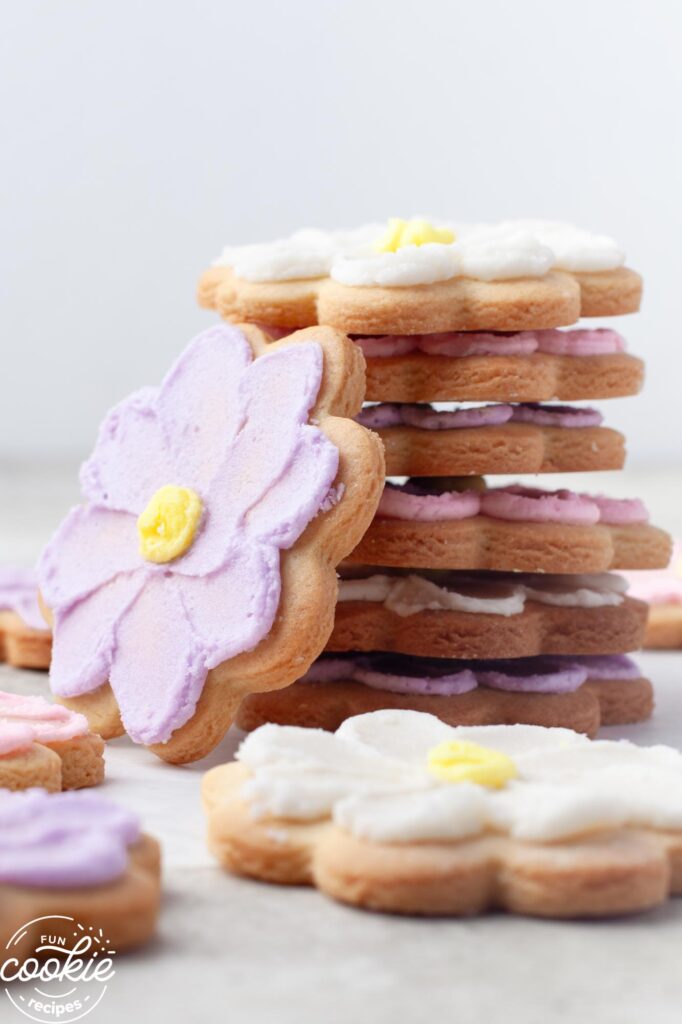 Flower Cookies Decorated with Buttercream - Fun Cookie Recipes
