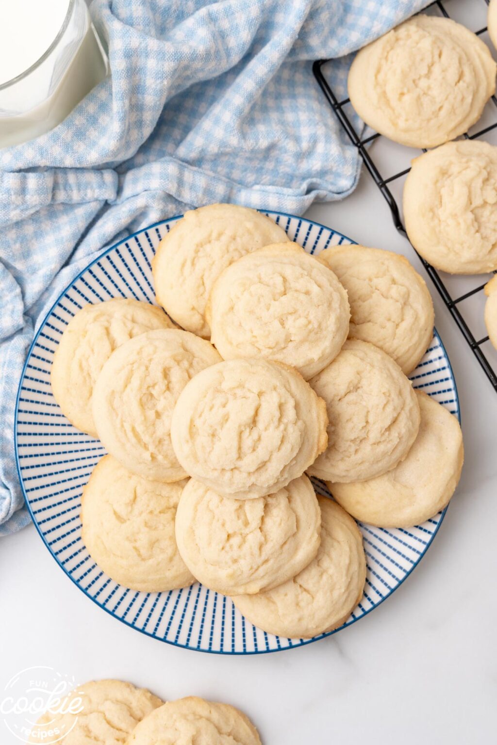 Amish Sugar Cookies - Fun Cookie Recipes