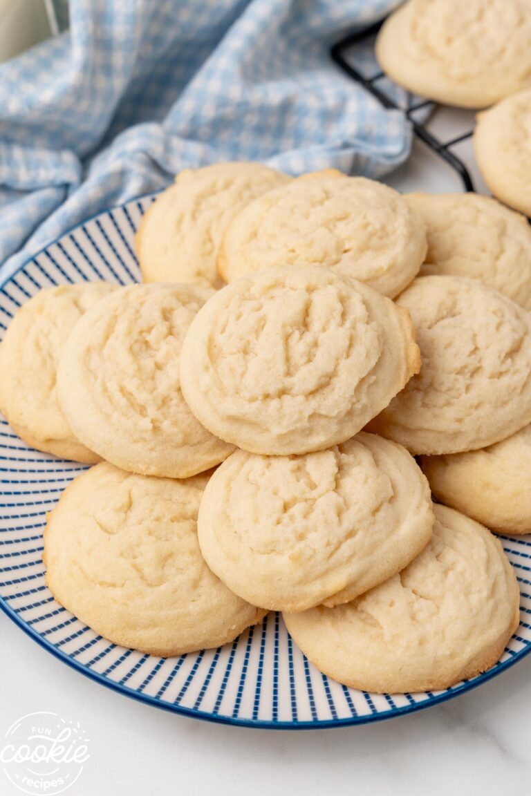 Amish Sugar Cookies - Fun Cookie Recipes